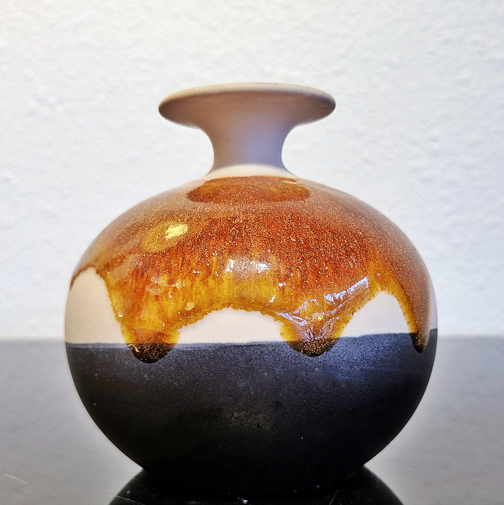 RENÉE NEUE BUD VASE FOR HUTSCHENREUTHER – Modern Redux