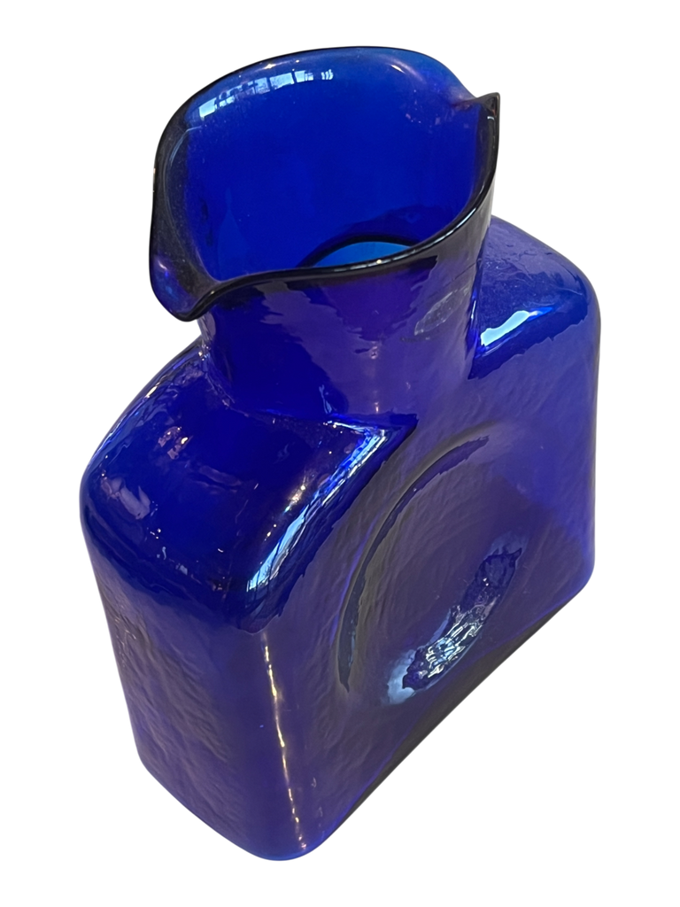 COBALT BLUE BLENKO GLASS WATER BOTTLE (2006) – MODERN REDUX