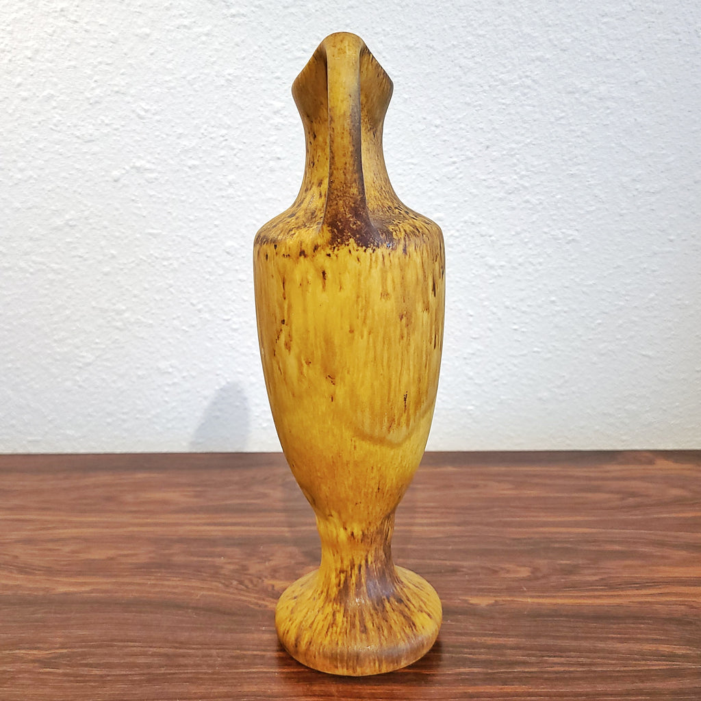 EARLY MAIGONIS DAGA EWER VASE – MODERN REDUX